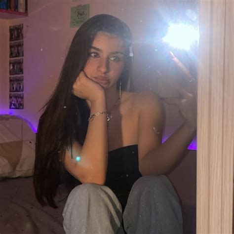 Alexandra⏳ Alexandraaptc • Threads Say More