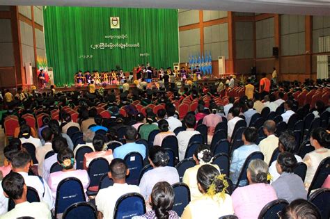 မကွေးတက္ကသိုလ်၏ ၂၃ ကြိမ်မြောက် ဘွဲ့နှင်းသဘင် အခမ်းအနား ကျင်းပ Information And Public Relations