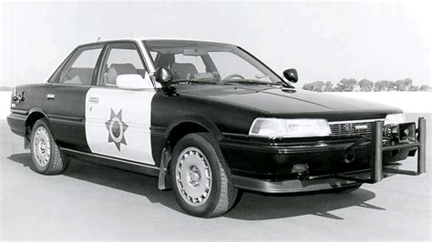 California Highway Patrol Turbo Toyota Camry Code 3 Garage