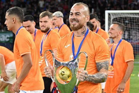 Fcsb Anunță Scenariul Sumbru în Cazul Lui Denis Alibec Spotmedia Ro