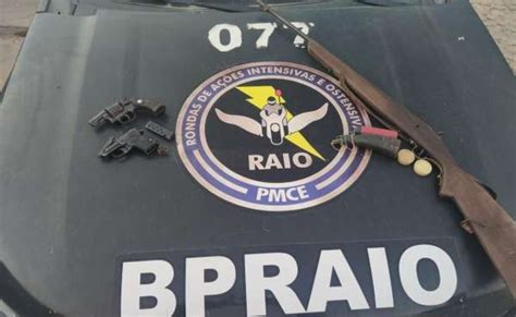 Cpraio Da Polícia Militar Do Ceará Apreende Três Armas De Fogo Em