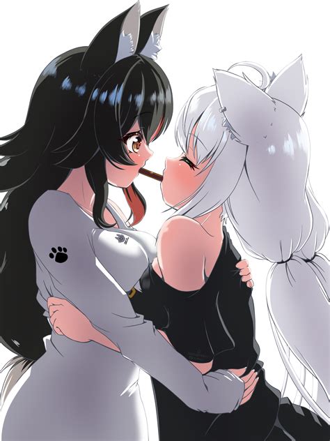 Shirakami Fubuki Ookami Mio Ookami Mio And Shirakami Fubuki