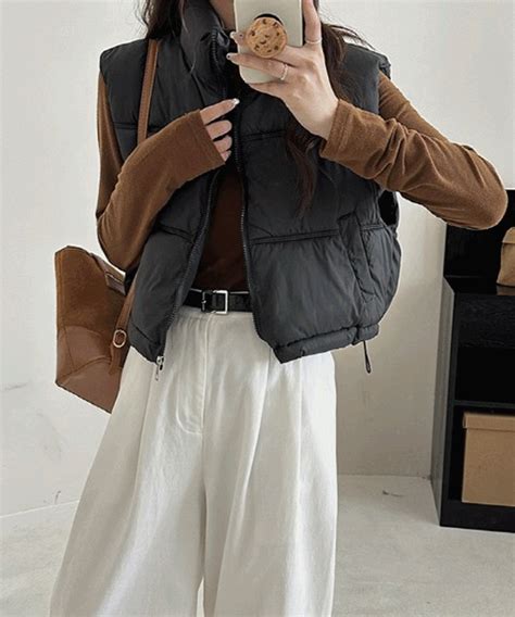데이달링 패쪼 아방핏 크롭 베스트 경량 숏 하이넥 캠핑룩 도톰 빵빵 캐주얼 데일리룩 패쪼 외투 아우터 겨울 점퍼 집업 웰론조끼 귀여운 스트링 반목 루즈핏 박시핏 출근룩