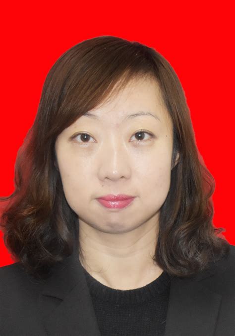 机构人员