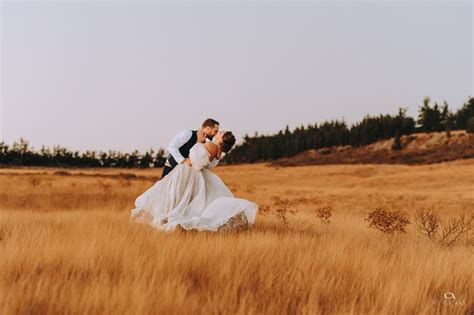 Πώς να βρείτε τον ιδανικό φωτογράφο για το γάμο σας