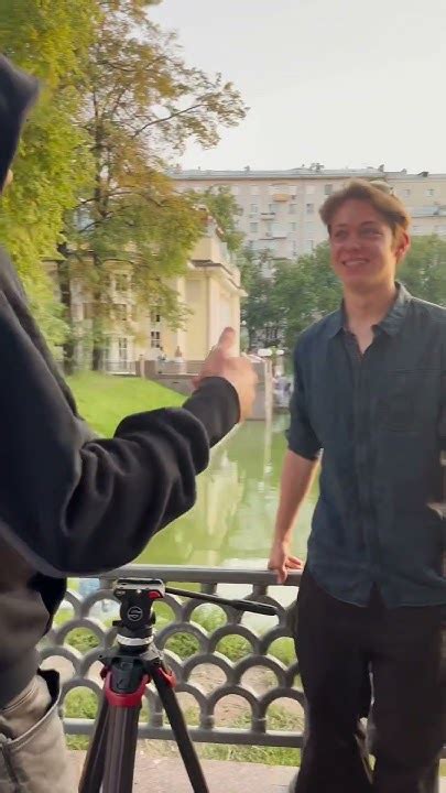 Читаю фристайл блогерам благодарю за подписку Youtube