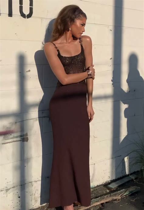 Zendaya S Hair Looks Like A Bob From The Front But Wait Until You See