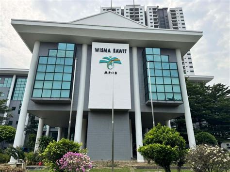 Wisma Sawit Kelana Jaya 6 Storey Commercial Building For Sale