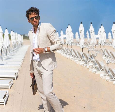 Handgefertigter Elfenbein Beig Farbener Sommeranzug Accessoires Beach