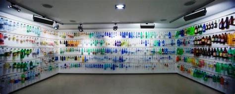 Garrafas PET Transformadas Em Arte Por Artista Tcheca SustentArqui
