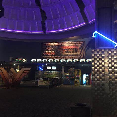 Photos At Méga Plex Guzzo Spheretech 14 Saint Laurent 17 Tips From