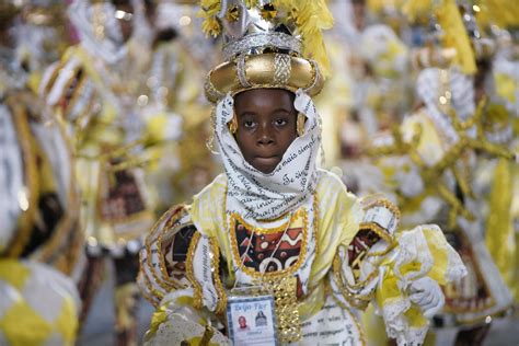 Desfiles Do Carnaval No Rio Veja Como Foi A Beija Flor