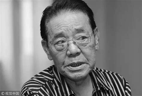 著名評書表演藝術家單田芳去世 每日頭條