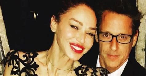 Sosyetede Ilginç Olay Özlem Önal Eski Eşinin Yanında Evlilik Teklifi Aldı