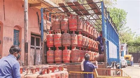 Lpg Price Hike Pakistan Lpg Cylinder Price Increased By Rs 80 Check