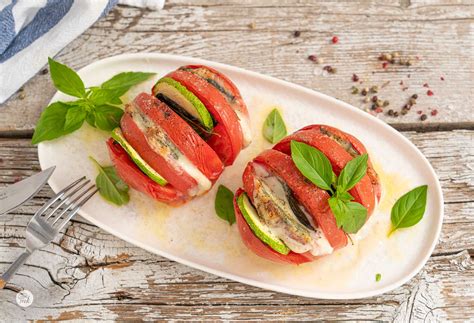 Пълнени домати с тиквички и моцарела от Matekitchen