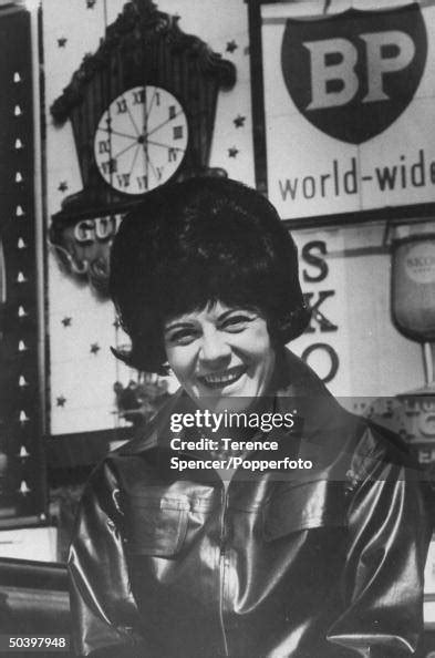 Author Eileen Mitchell Posed In Piccadilly Circus London Circa 1965 News Photo Getty Images
