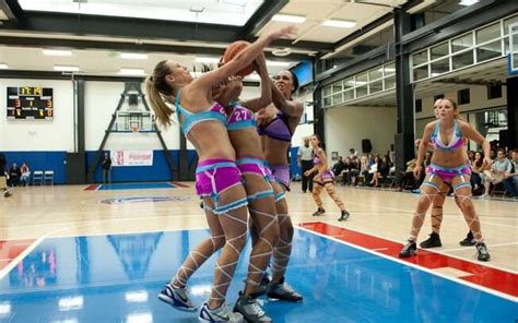 Musas Tiram A Roupa E Viram Profissionais Dos Esportes De Lingerie Veja Fotos Mais Esportes IG