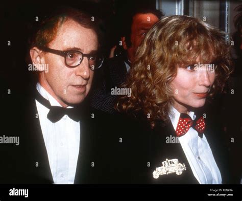 Woody Allen Mia Farrow 1983 Photo By John Barrett