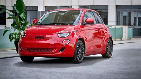 Най големите европейски производители на автомобили завършиха 2024 г на червено