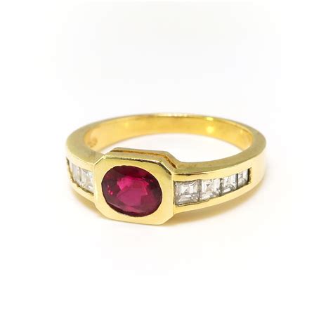 Vintage Ruby Diamond Ring Estate 1980 S 1 07ct T W Natural Red Ruby Step Cut Diamond Unique