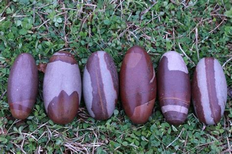 How To Find The Right Healing Stone Your A Z List Of Crystals Artofit