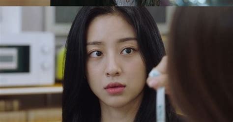 만취 주사식욕 폭발술 못 마시는 강민아의 하드캐리 가우스전자