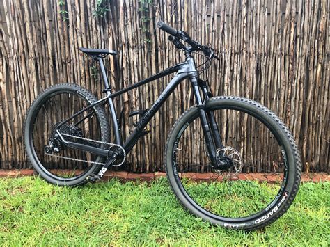 Titan Drone Elite Hardtail Mountain Bikes Bike Hub