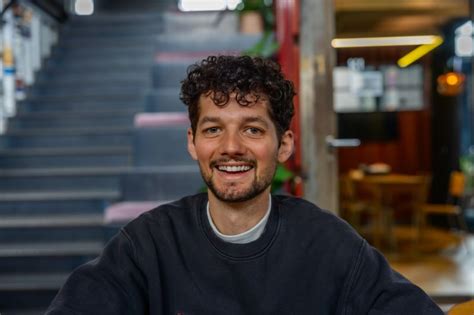 Hey Friends This Is Vardon And Hes Working On Something Cool A Social… Zak Greant