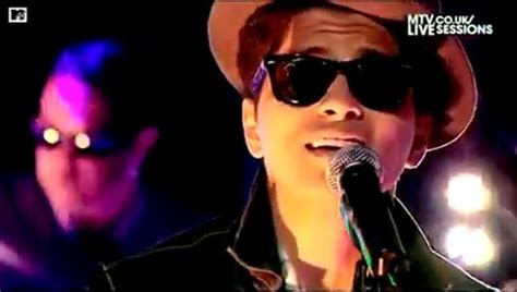 Bruno Mars Count On Me Mtv Live Sessions Video Dailymotion