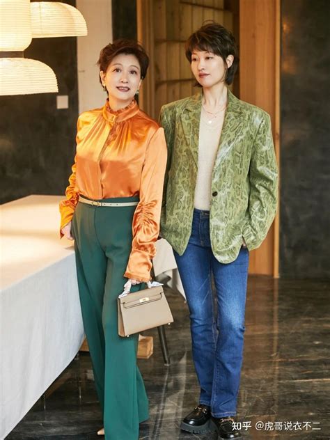 60岁女人别总看三木妈妈，这对微胖母女不戴帽子也时尚，好高级 知乎