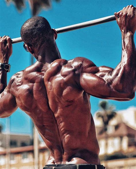 Insane Workout Italia On Instagram Maxthebody How Many Pull Ups Do
