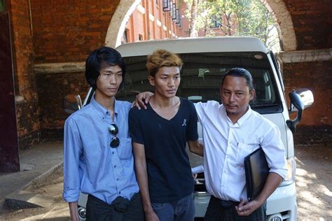 Dvb လက္ပံတန္းေက်ာင္းသားသပိတ္ၿဖိဳခြဲမႈအတြင္း ဖမ္းဆီခံသတင္းေထာက္ ၂ ဦး လ
