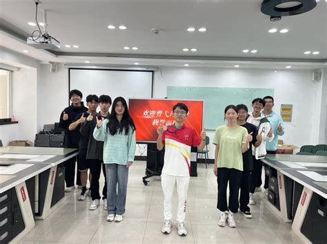 喜报再传我院在中华人民共和国第二届职业技能大赛网络系统管理赛项获优胜奖