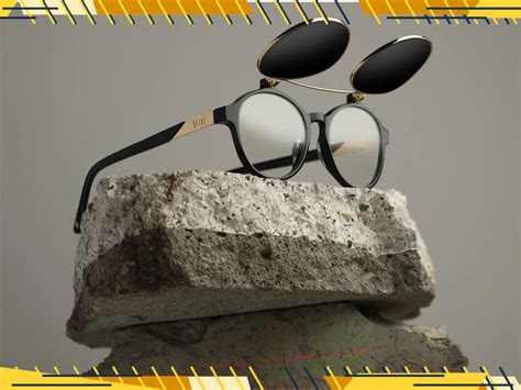 10 Best Flip Up Sunglasses For Men In 2020 Spy