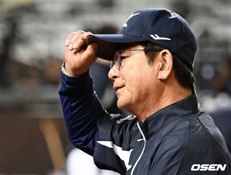 불붙은 국가대표 세대교체 무용론 류현진·김광현은 가능성 열어놨다정예멤버라면 참가할 것