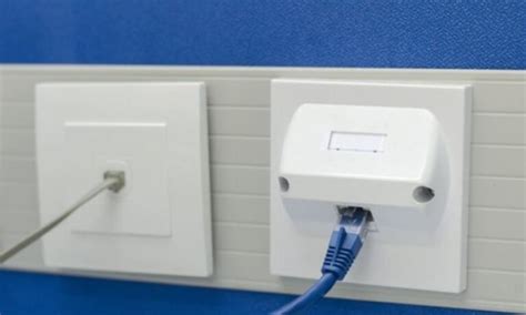 Rj45 Kleurcode Volgorde Van Kleuren Voor Het Krimpen Van De Kabel