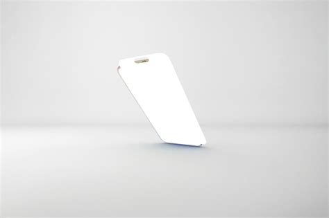 Минималистский белый дизайн смартфона на белом фоне Бесплатное фото