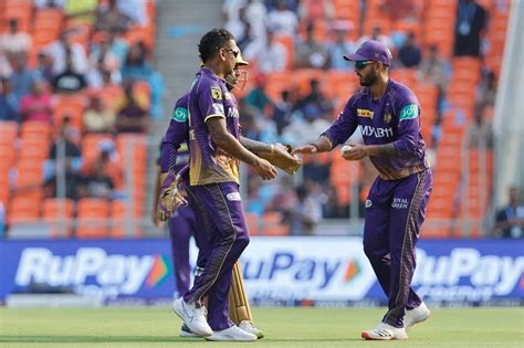 He Is Not Picking Up Wickets At All Aakash Chopra On Sunil Narines