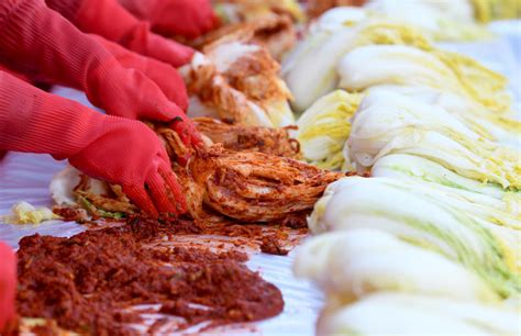 김장하고 여기저기 쑤시는 관절 파스 붙이지 말고 ‘이것 복용하세요