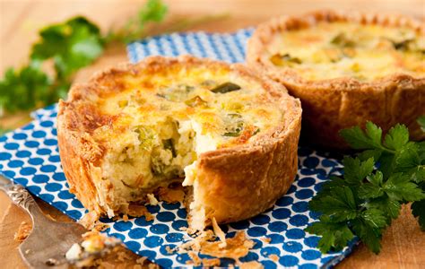 The Bite Green Chile Mexican Mini Quiche Recipe Gals That Brunch