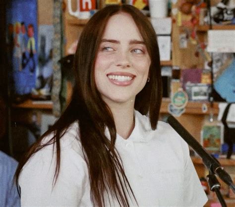 900 Etc Ideas In 2025 Profile Picture Anime Alien Shows