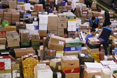 포토 추석 앞 우편물류센터 비상근무소포 1917만개 예상