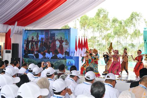 Foto Presiden Jokowi Resmi Mulai Pembangunan Gedung Kantor Bi Di Ikn