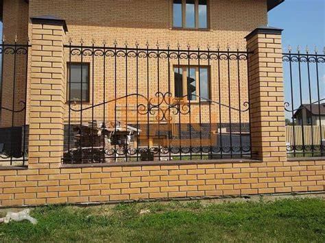 Металлические столбы для забора купить в Москве — выгодные цены на ...