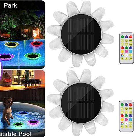 La Piscine Flottante De 2 Pièces Rvb Allume La Lampe Actionnée Solaire