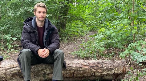 Anders Rapper Om Fugle Og Fisk Vil Lære Unge Om Naturen Tv2 Østjylland