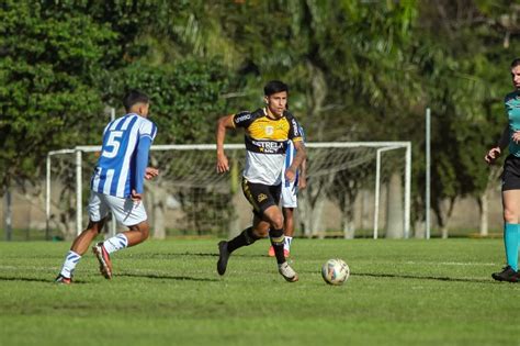 Sub 15 e Sub 17 do Criciúma avançam para as semifinais do Campeonato