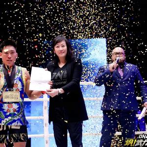 飒武力拳开百万决战泽朗扎西吉夺依布加冕总冠军 手机新浪网