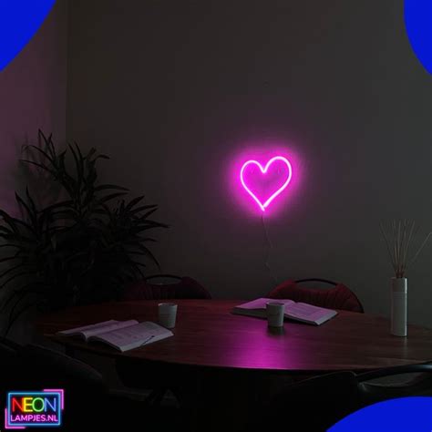 Neon Lamp Hart Roze Incl Ophanghaakjes Neon Sign Neon